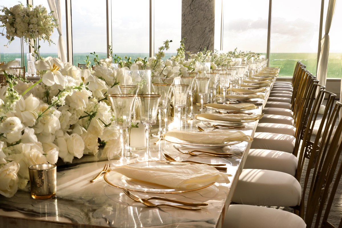 Diamond Wedding Reception Package - Hola Weddings